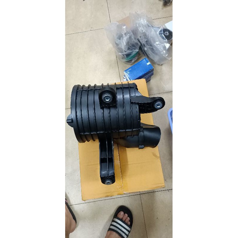 Hộp lọc gió dưới Colorado,Trailblazer Gm:52046258 | Shopee Việt Nam