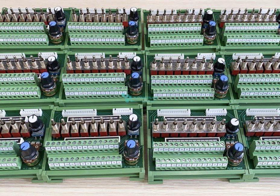 Bộ giả lập tín hiệu PLC SIMULATOR MODULE tương thích nhiều loại PLC ...