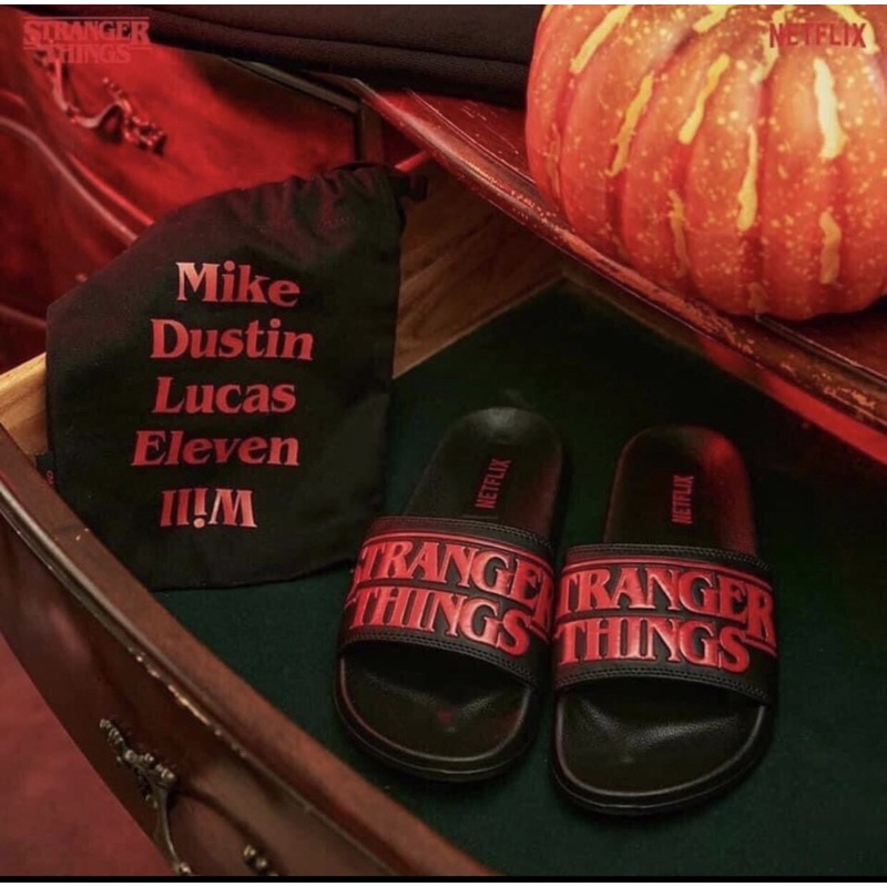 Mua Dép SPAO x STRANGER THINGS KOREA CHÍNH HÃNG giá rẻ nhất | TecKi.Vn