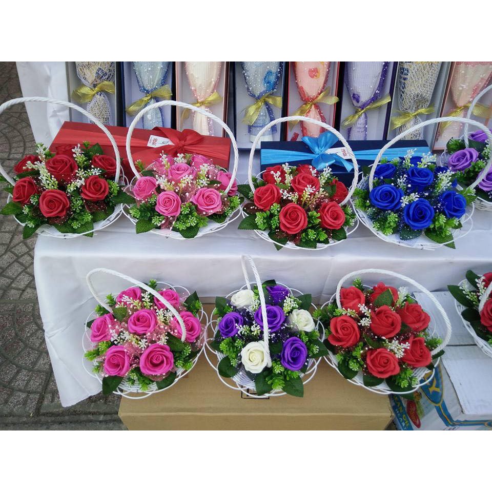 Hướng dẫn 10 phút Cách cắm hoa sáp đẹp Đồ handmade cực xinh tặng người thân