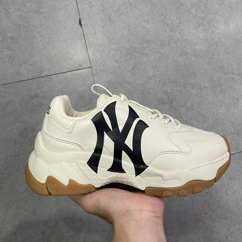 Mua Giày MLB Chính Hãng CHUNKY Bigball, Chunky New York Yankees - Fak.e ...