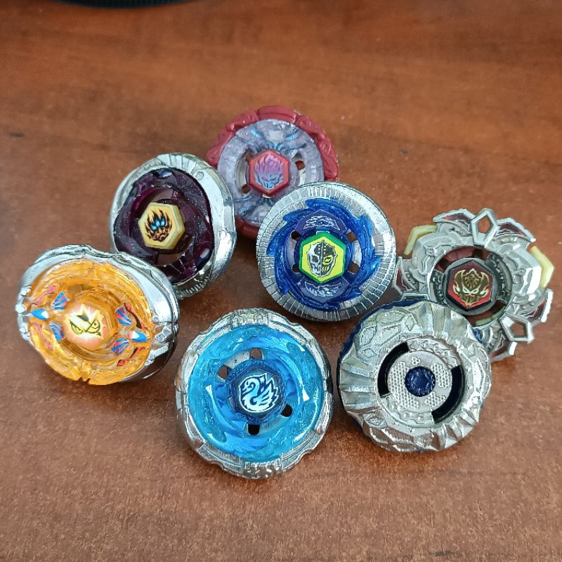 [Hongyi] Con quay Beyblade Metal Fight 4D | Shopee Việt Nam