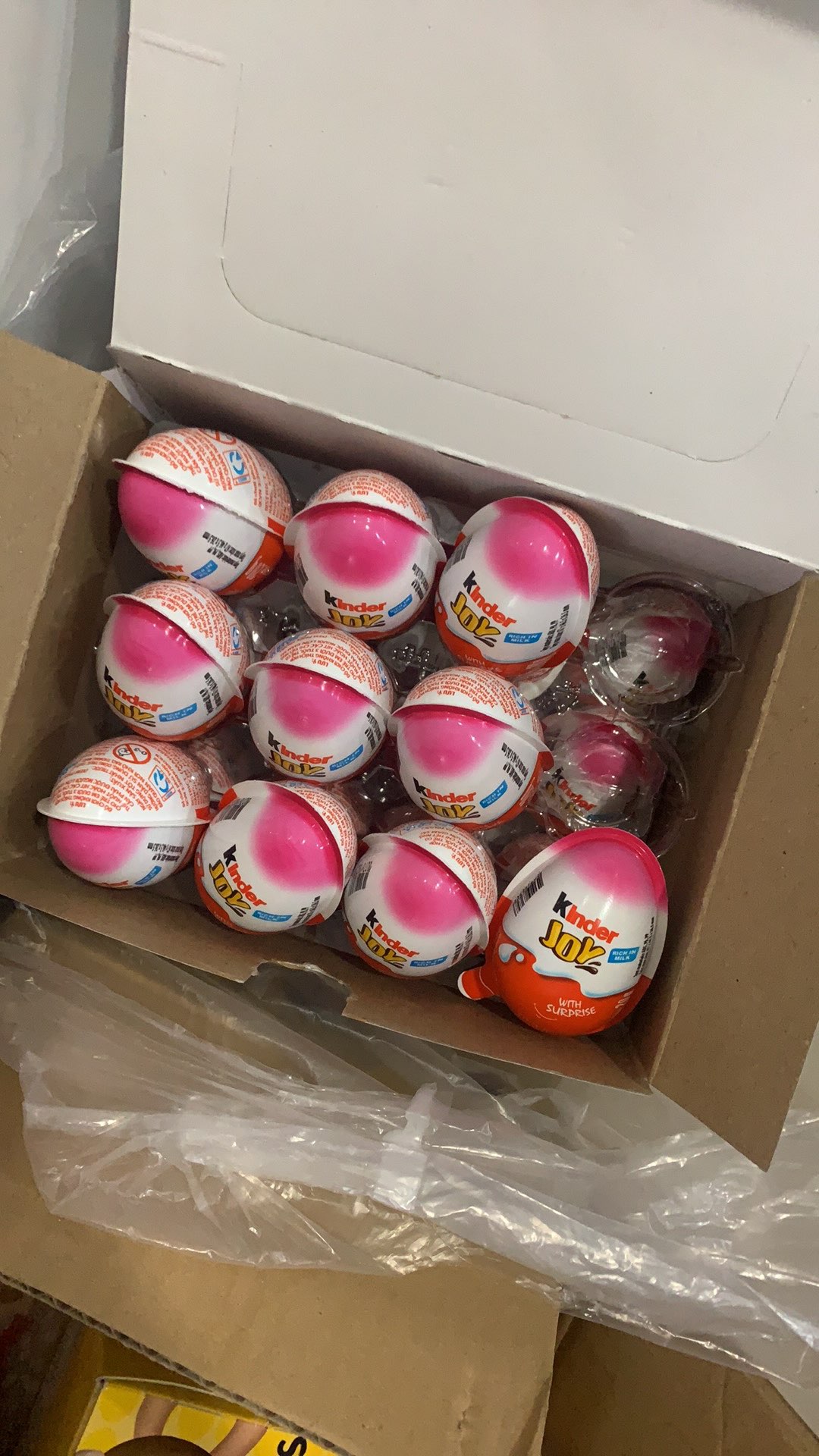 Socola Kinder Joy 20g | Shopee Việt Nam