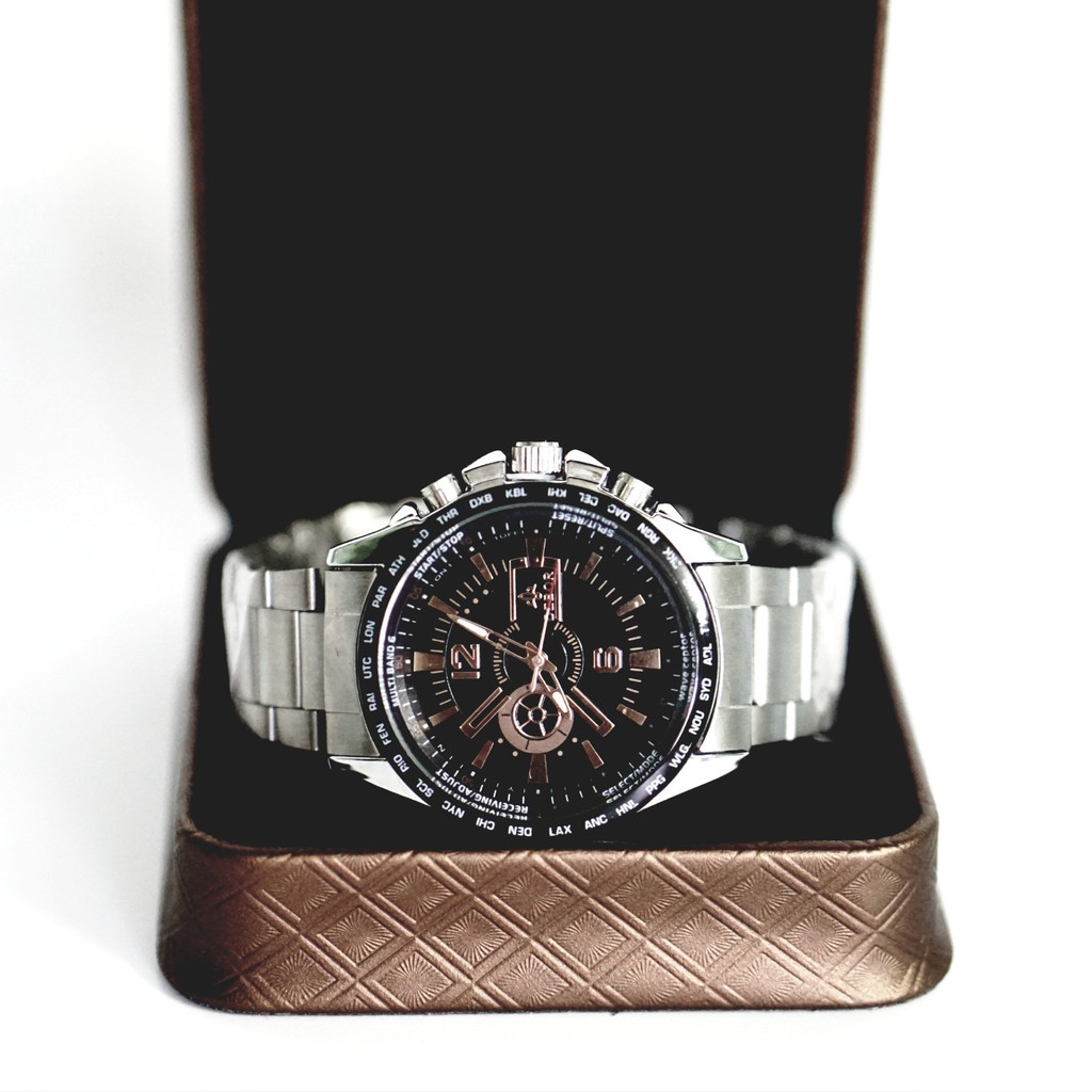 Mua XẢ KHO ĐỒNG GIÁ 99K - ĐỒNG HỒ NAM DEBOR ĐẸP XUẤT SẮC giá rẻ nhất ...