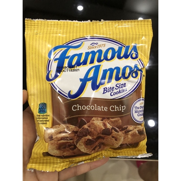 Bánh Famous Amos | Shopee Việt Nam