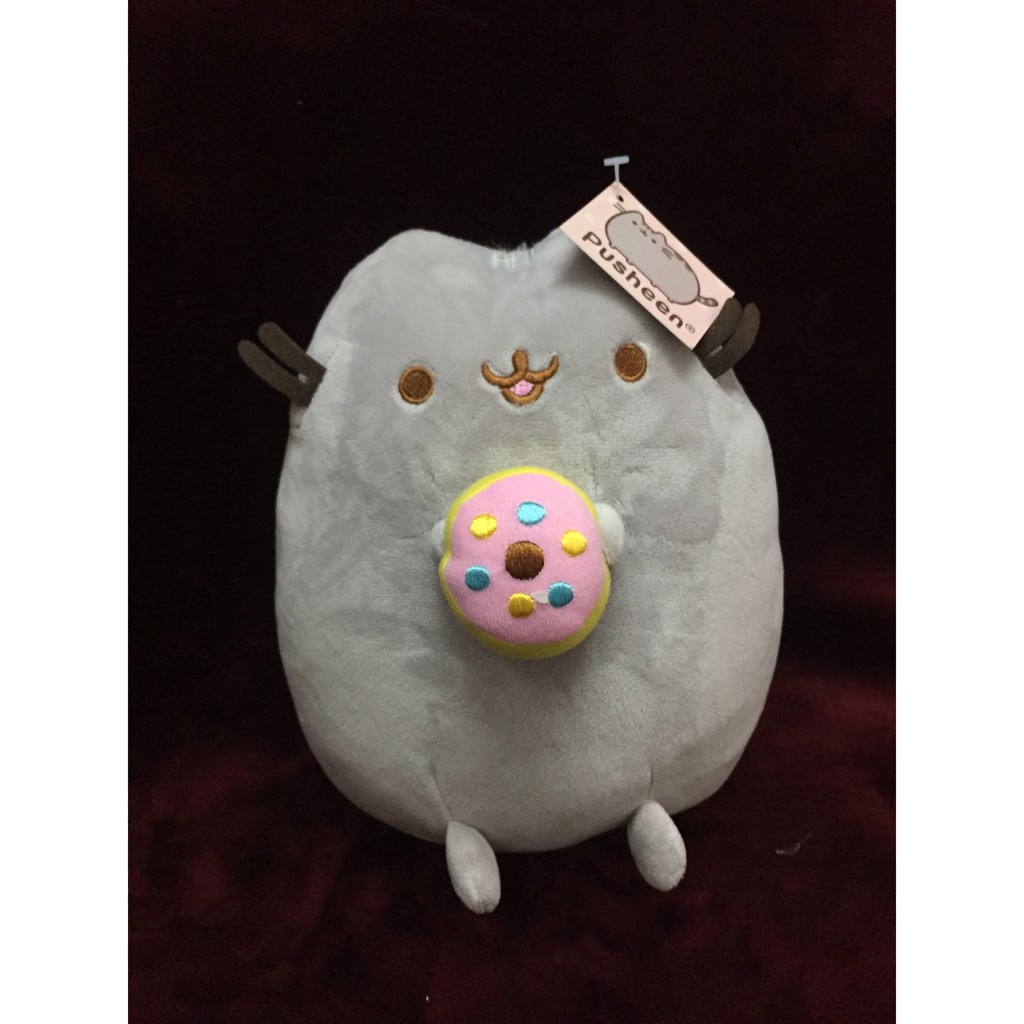 Mèo Pusheen Ôm Bánh Donut | Shopee Việt Nam
