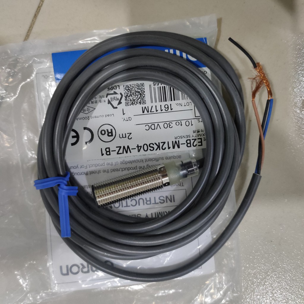 Cảm biến Omron E2B-M12KS04-WZ-B1 | Shopee Việt Nam
