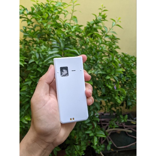 Mua ĐIỆN THOẠI NẮP GẬP FUJITSU F05G thiết kế tuyệt đẹp, Pin siêu trâu, chống nước giá rẻ nhất ...