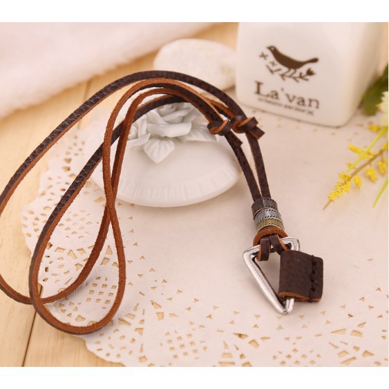 Vòng Cổ Choker Da Mặt Tam Giác Cho Nam | Shopee Việt Nam