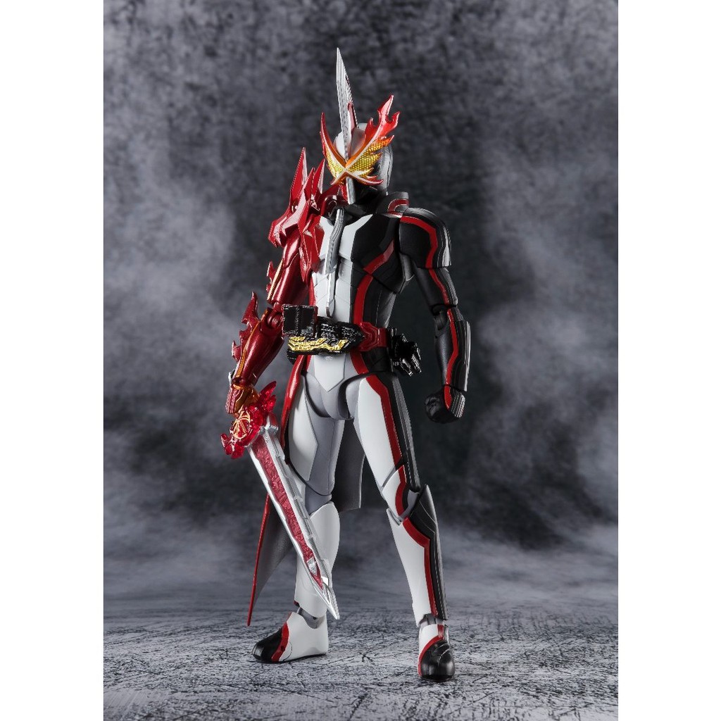 Mua MÔ HÌNH CHÍNH HÃNG S.H.FIGUARTS SHF KAMEN RAIDER SABER BRAVE DRAGON ...