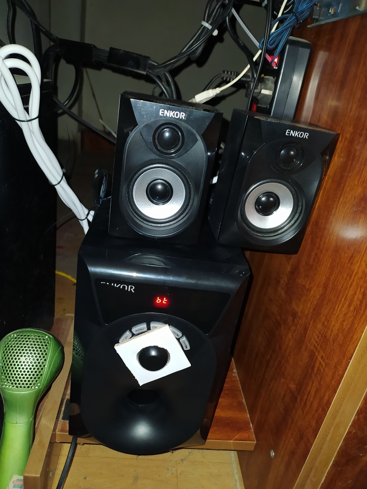 Loa vi tính Bluetooth Enkor R228 2.1 Likenew fullbox | Shopee Việt Nam