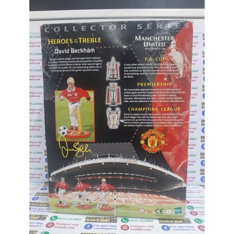 Mua Tượng cầu thủ bóng đá David Beckham 7 Manchester United Hero Treble ...