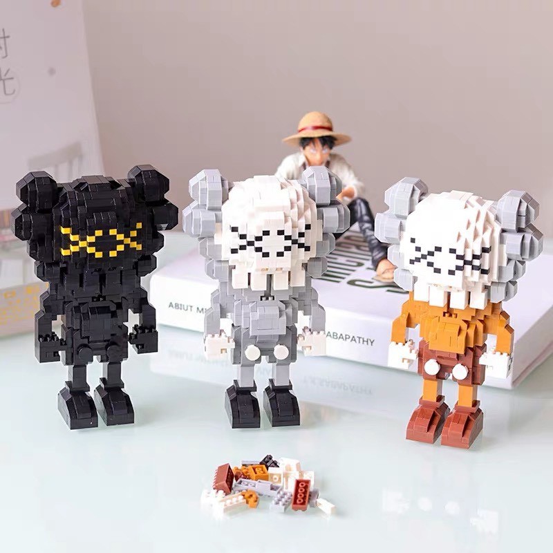 Mô Hình Lắp Ráp Lego 3D Kaws Moc Model - Lego Kaws Moc Model (3 Size)