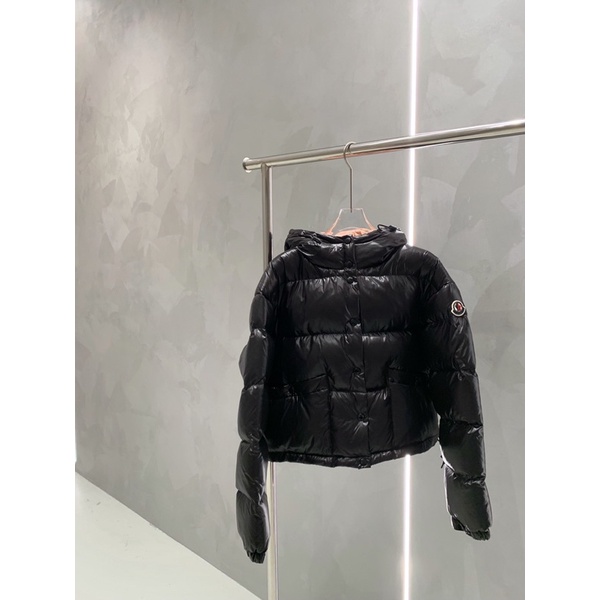 Mua Áo khoác phao nữ dáng ngắn thương hiệu thời trang cao cấp Moncler ...