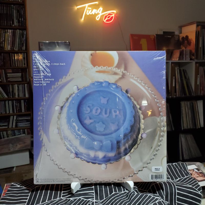 Mua Olivia Rodrigo - SOUR (Target Exclusive, Vinyl) giá rẻ nhất | TecKi.Vn