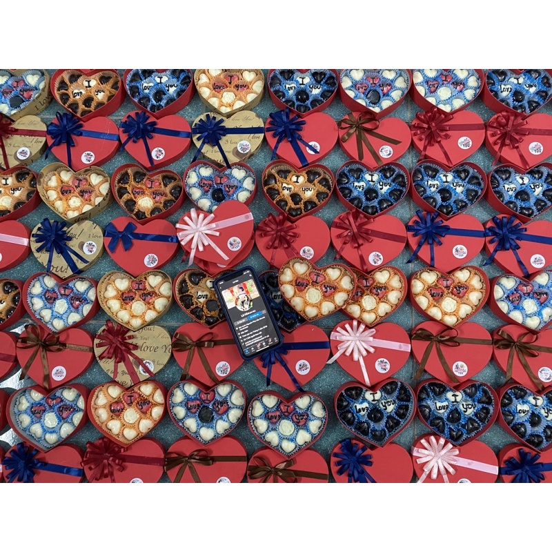 Hộp socola 13 viên (I Love You) | Shopee Việt Nam