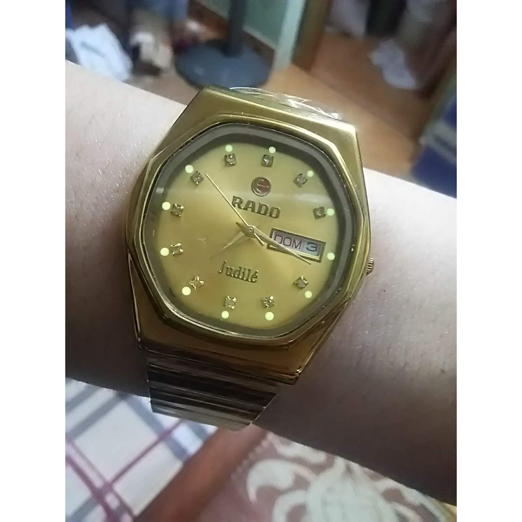 Mua đồng hồ nam Rado máy Nhật chạy pin giá rẻ nhất | TecKi.Vn