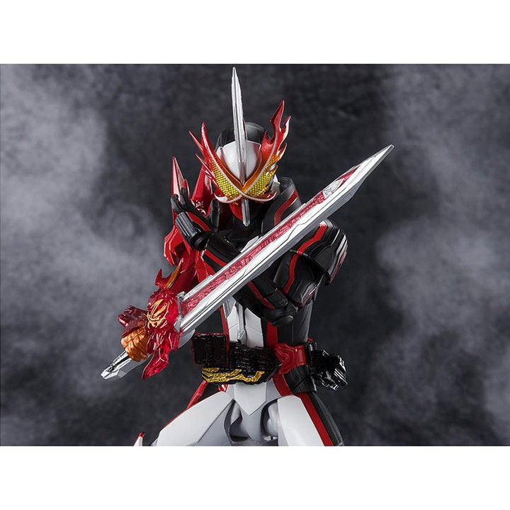 Mua MÔ HÌNH CHÍNH HÃNG S.H.FIGUARTS SHF KAMEN RAIDER SABER BRAVE DRAGON ...