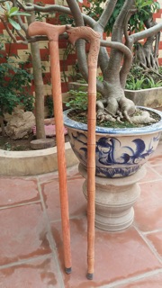 Gậy ba toong cho người già 0933362003 vơi đầu rồng được đục tinh sảo ạ ...