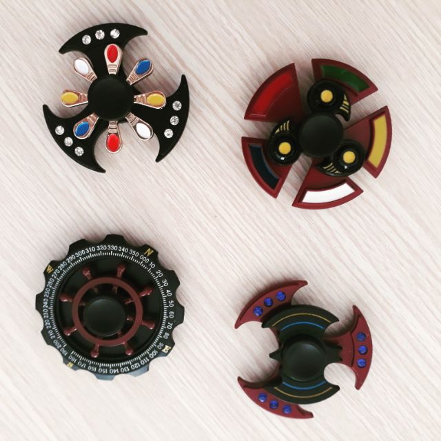 Con quay Spinner | Shopee Việt Nam