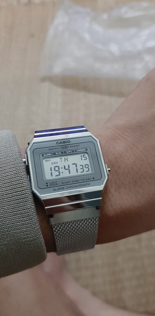 Đồng hồ Unisex chính hãng Casio A700 Siêu Mỏng – Siêu nhẹ – Mặt Kính ...