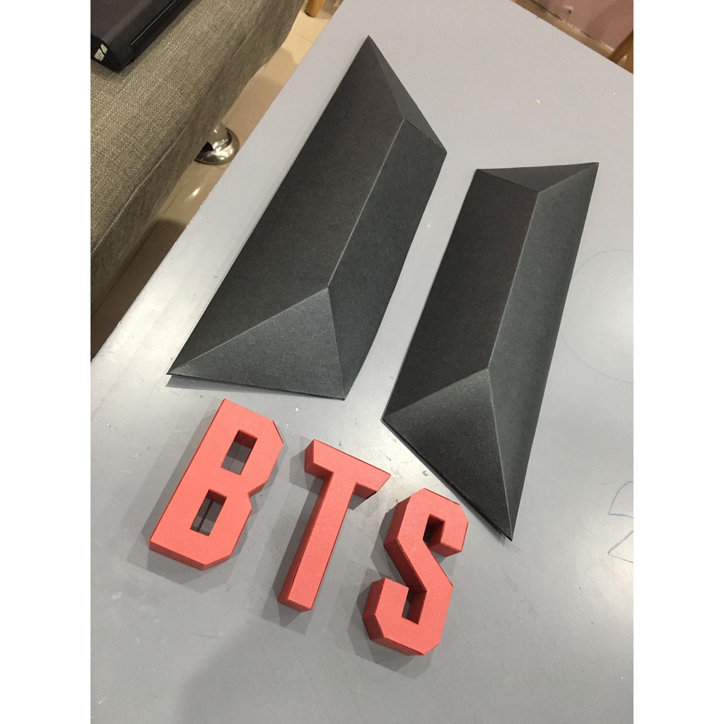 Mua Logo BTS – Mô hình giấy 3D Papercraft giá rẻ nhất | TecKi.Vn