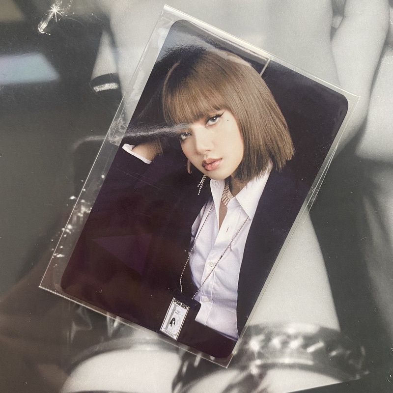 Mua Ảnh đặt trước album Lisa của Lisa BLACKPINK giá rẻ nhất | TecKi.Vn