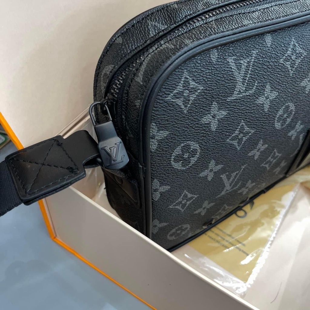 Túi đeo chéo Louis Vuitton Alpha hoa monogram 28x19x6 LA 1-1 on web ...