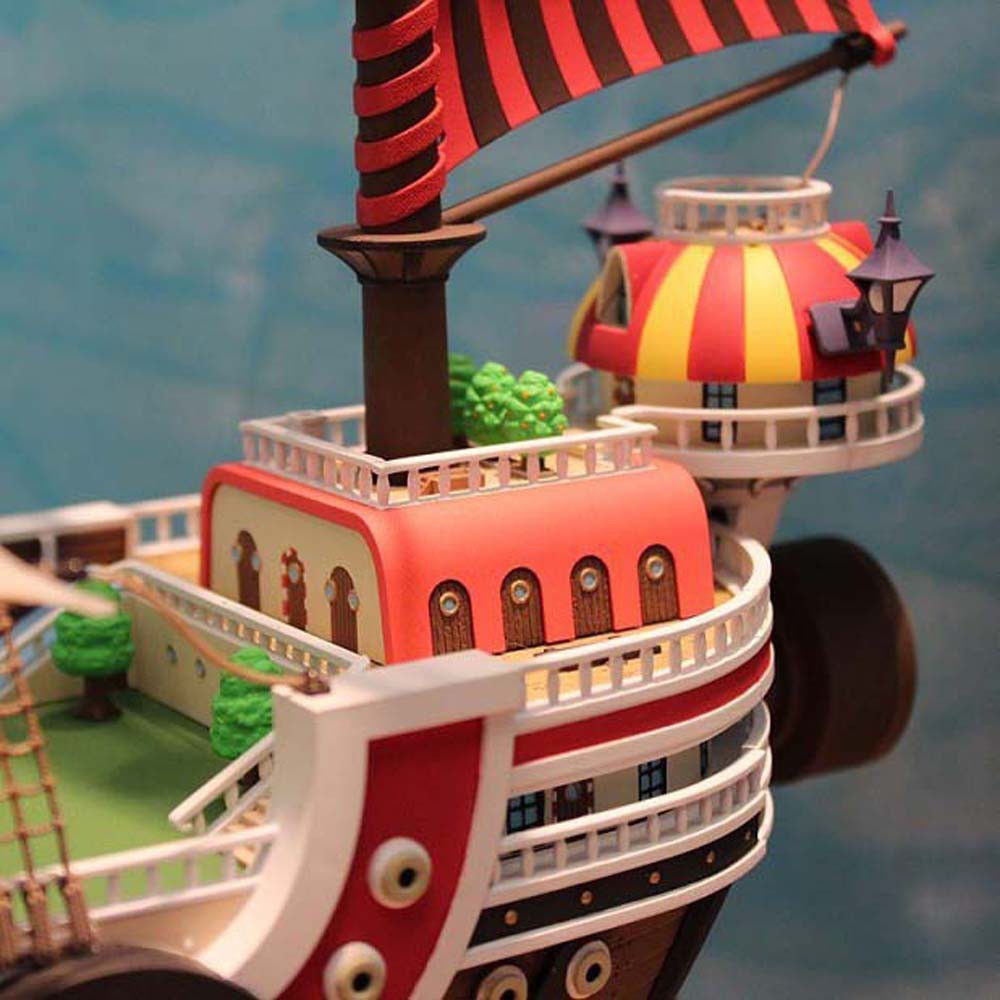 IVANES Anime Monkey D Luffy Miniature Action Figures Pirate Ship Model ...