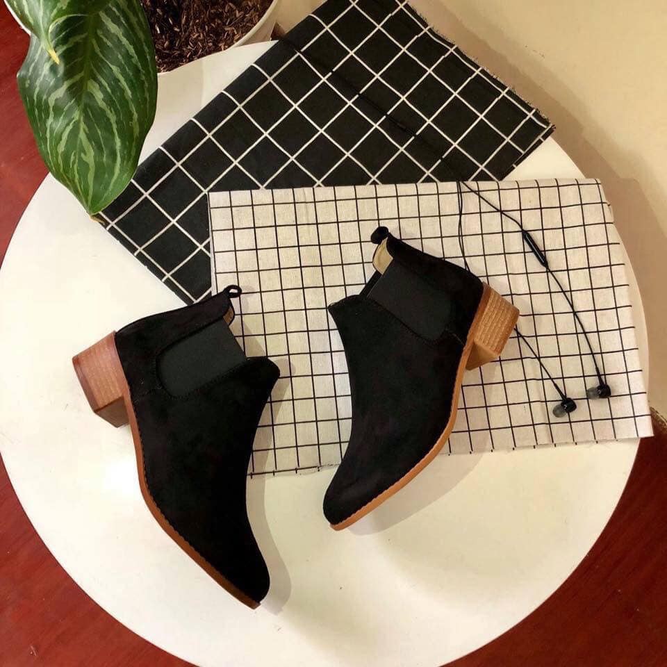 Bốt BOOTS đen | Shopee Việt Nam