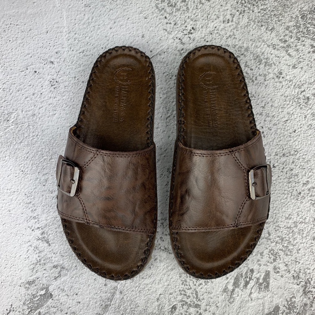 Mua Dép Da Nam Quai Ngang Đế Cao Su Non Giả Khóa Kim Loại Cao Cấp giá rẻ nhất | TecKi.Vn