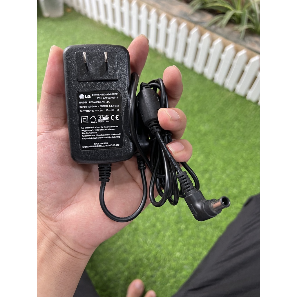 Adapter LG 19v 1.3a | Shopee Việt Nam