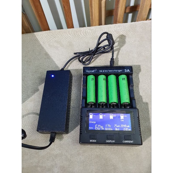 Mua Sạc pin đa năng Vapcell S4 plus V2.0, sạc được nhiều loại pin, dòng ...