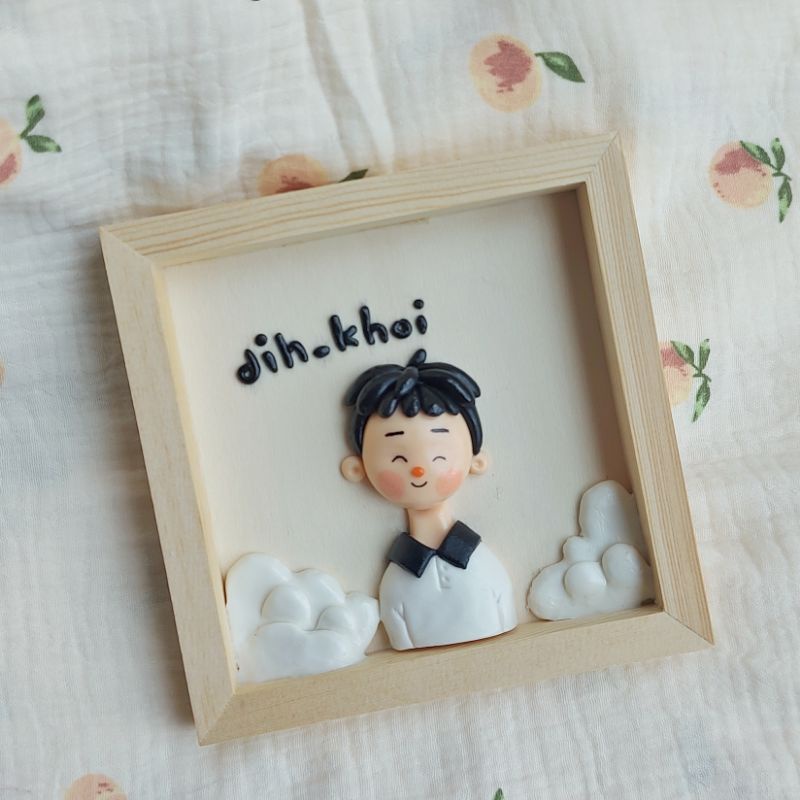 Mua Khung ảnh gỗ chibi đất sét làm theo yêu cầu trang trí nhà cửa giá ...