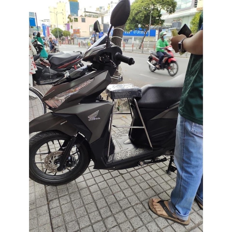 Mua Ghế ngồi xe máy cho bé xe Luvias, Zip, Classico, Ghế không tựa giá ...