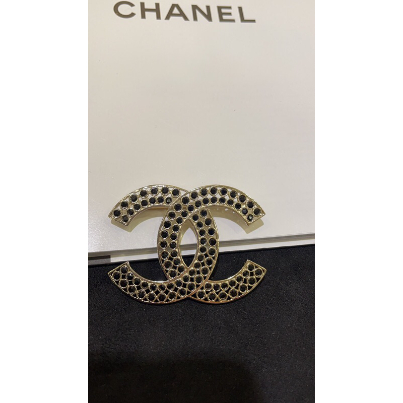 Mua Trâm & Ghim cài áo chữ c đôi bạc 925 cao cấp CN Channel 2023 giá rẻ nhất | TecKi.Vn