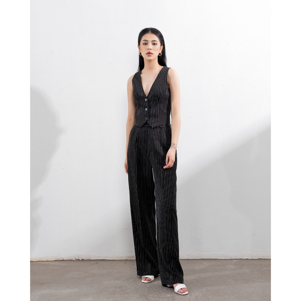 Mua Plaid set (Quần ống suông xếp ly + Áo Gile dáng crop nhấn eo 3 khuy ...