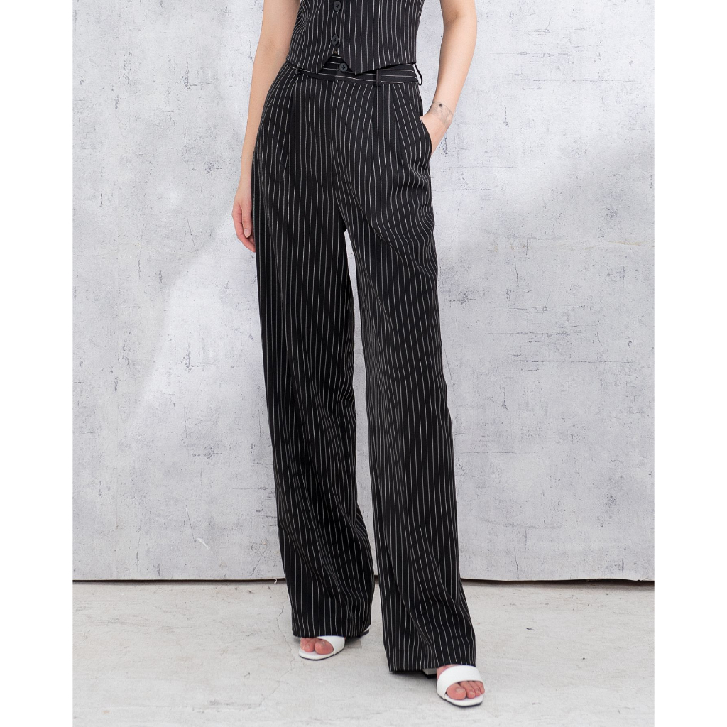 Mua Plaid set (Quần ống suông xếp ly + Áo Gile dáng crop nhấn eo 3 khuy ...