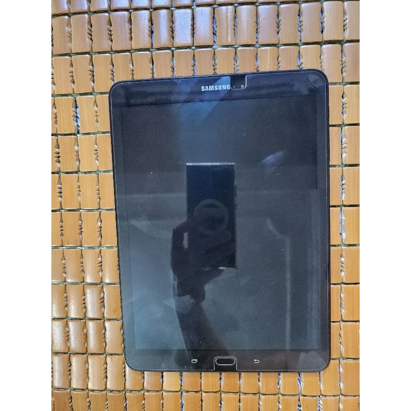 Mua Samsung Tab S3 ( T820 ), ram 4/32g, chip Snap 820, hỏng màn nhưng ...