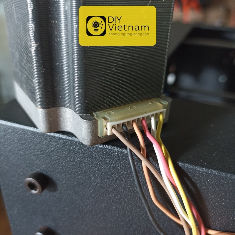 Mua Động cơ bước Nidec Step 57 dài 54mm [Tháo máy] giá rẻ nhất | TecKi.Vn