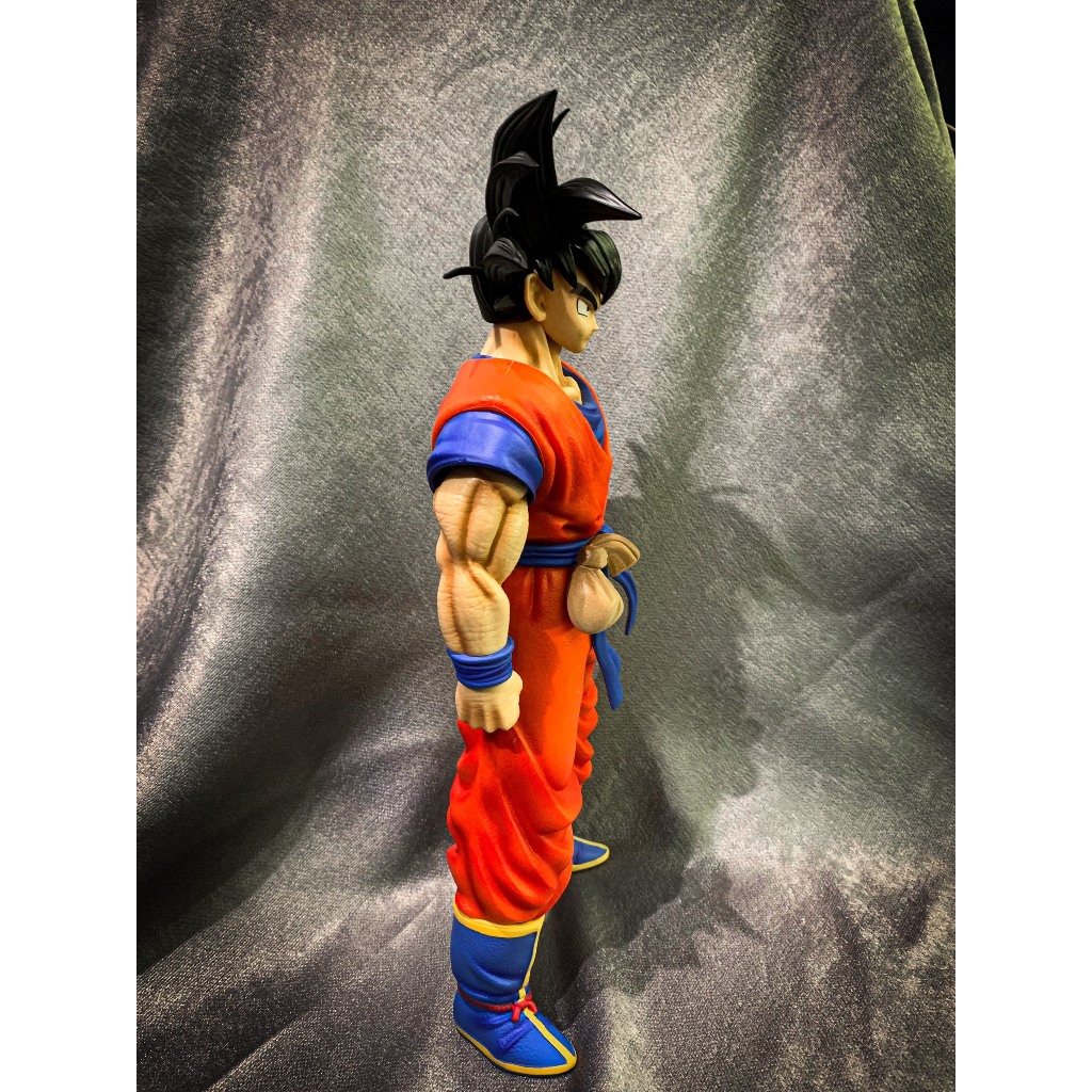 Mô Hình Goku Dáng Basic Cao 32cm Trong Dragon Ball