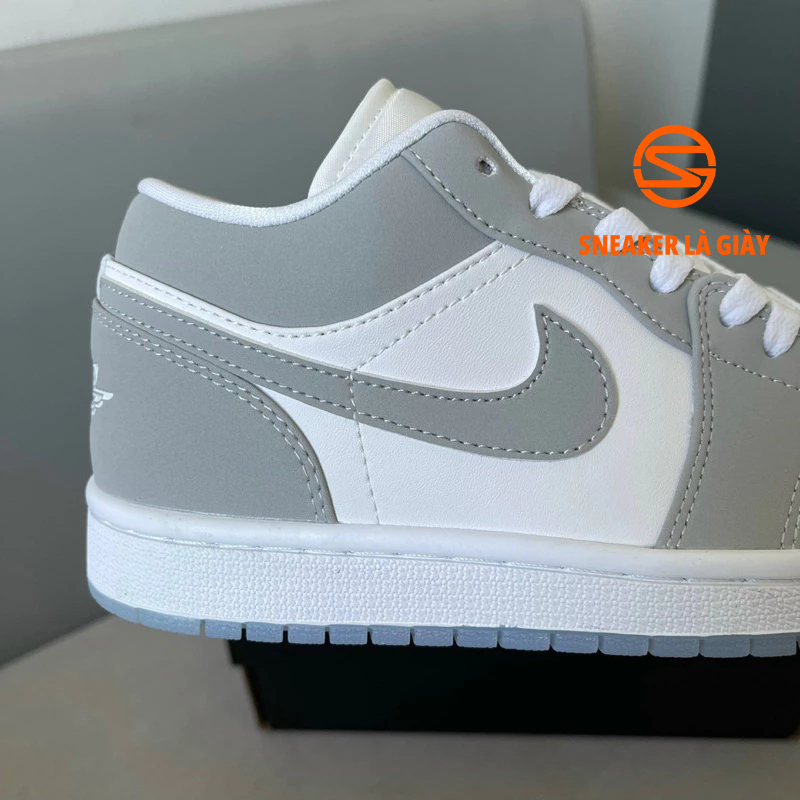Mua Giày Air Jordan 1 Low Wolf Grey - BẢN CAO CẤP | FULLBOX giá rẻ nhất ...